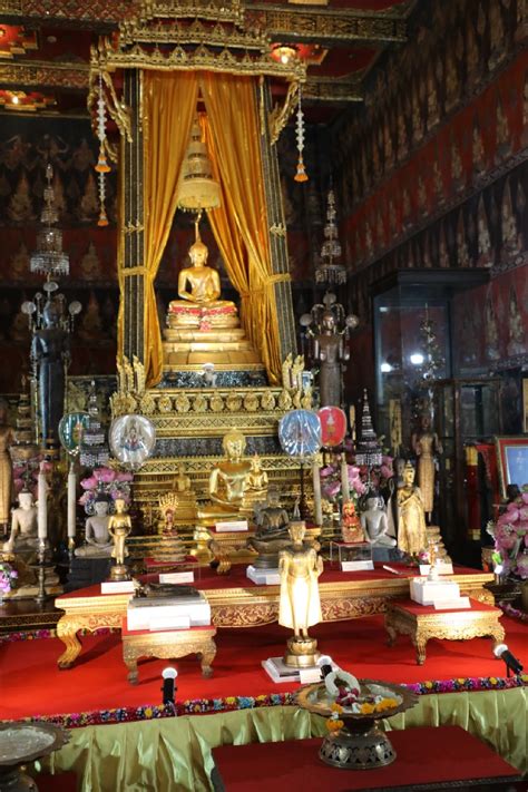 ไหว้พระขอพร ที่ วังหน้า กับ 10 พระพุทธรูป มงคลพุทธคุณ เทศกาลปีใหม่ 2566 คมชัดลึก