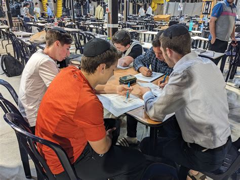 Chabura Spotlight Ezra Seplowitz Kollel