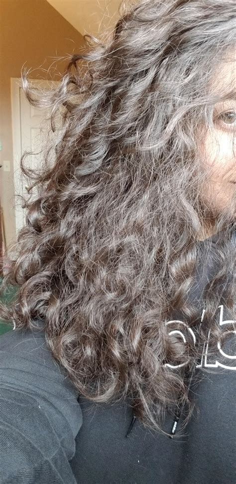 Help A Girl Out Please Scrolller