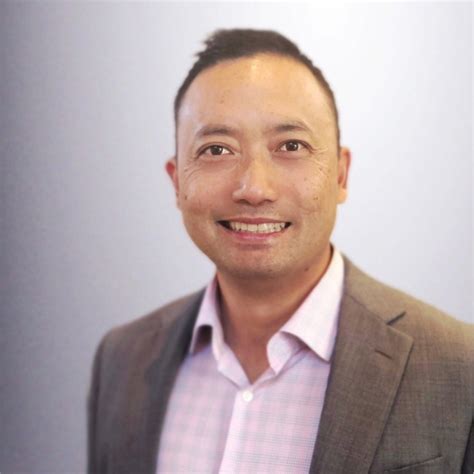 Hung Nguyen Linkedin