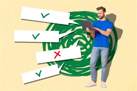 3d 사진 콜라주 템플릿 트렌드 웹 사이트의 삽화 연설 미디어 텍스트 상자 네트워크 젊은 사람 스탠드 보류 노트북 유형 선택 체크 표시 투표 25 29세에 대한 스톡 사진