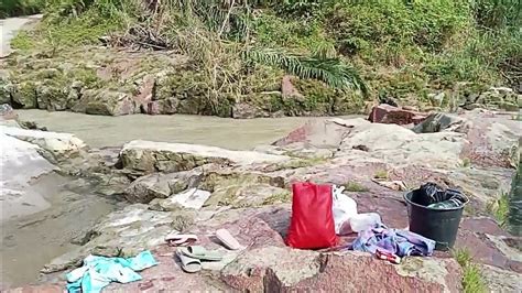 Mandi Di Kolam Pinggir Sungai Youtube