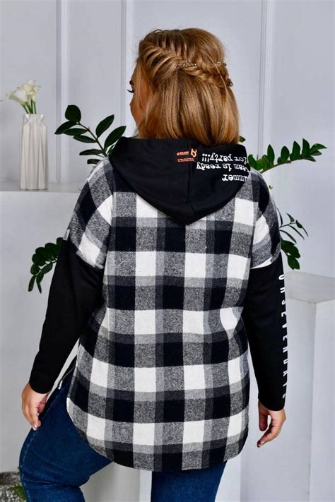 Одяг з України Одяг з України Added A New Photo