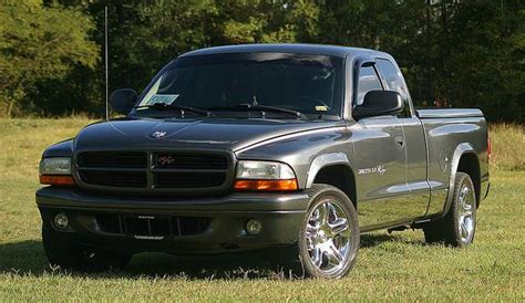 2002 Dodge Dakota Base Regular Cab Pickup 3 9l V6 Manual 6 5 Ft Bed