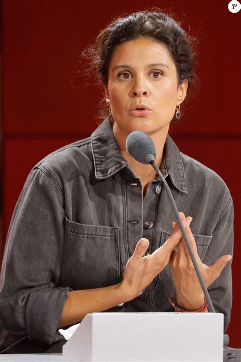 Photos De Apolline De Malherbe Calendar Jesse Lucilia