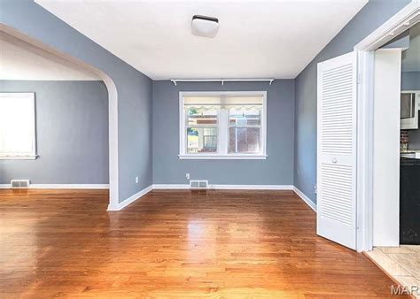 2745 Granda Dr Saint Louis Mo 63125 Mls 25072088 Redfin