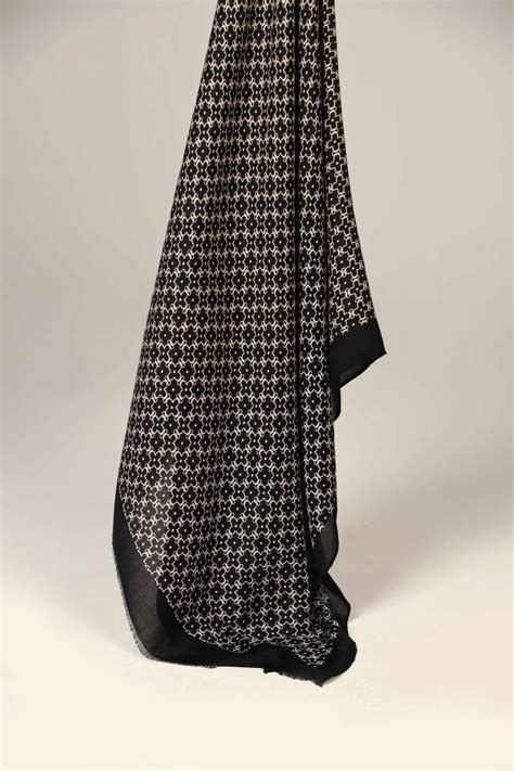 Black Women Scarf 436642103 Nishat Usa