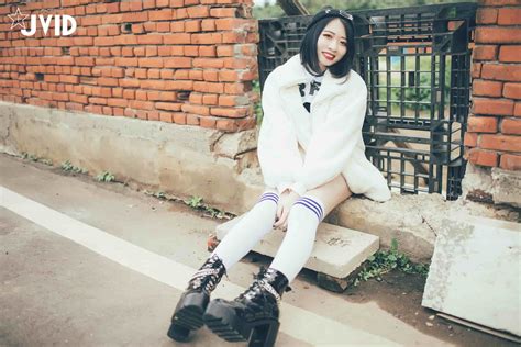 台湾jvid写真 卯咪 野外露出 性趣贴图