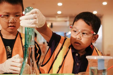 Bermain Sambil Belajar Yuk Kenalkan Permainan Berbasis Sains Dan