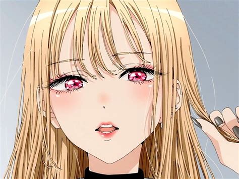 ปักพินโดย аэм ใน эта фарфоровая кукла влюбилась วอลเปเปอร์โทรศัพท์