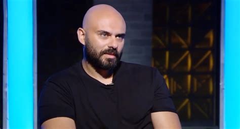 وفاة والد أحمد صلاح حسني خبر في الفن