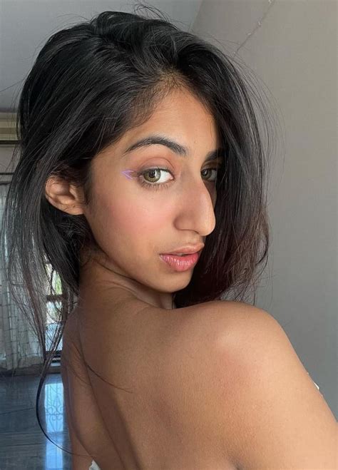 vishnu priya r mallubabes