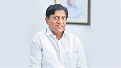 B Vinod Kumar ఆ భూములివ్వాలని కేంద్ర రక్షణమంత్రికి వినోద్‌కుమార్‌ లేఖ