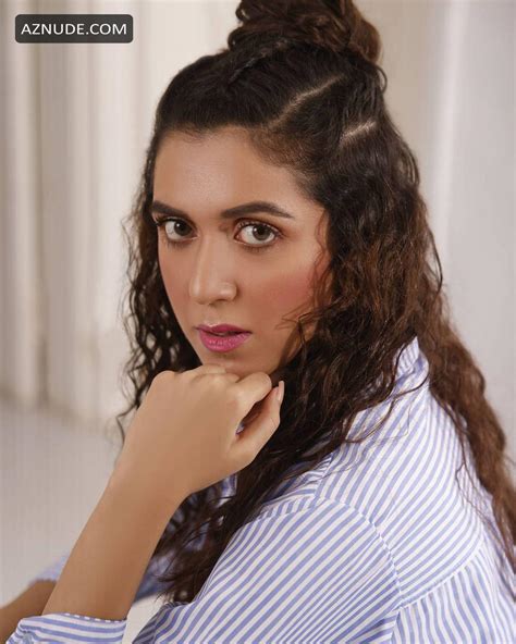 Hira Umer Nude Aznude