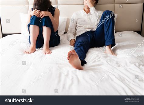 2 524 Clothes Bed Sex Images Stock Photos Vectors Shutterstock