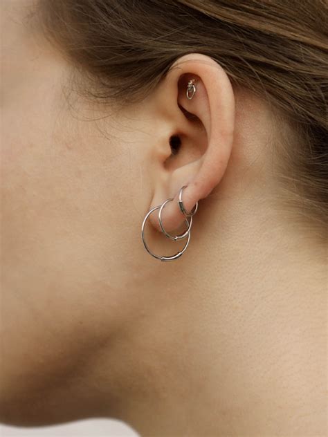 Basic 12 Hoops Maria Black
