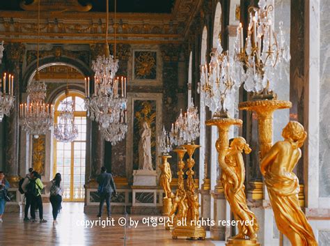 여행의신 파리 지베르니 And 베르사유 And 고흐 마을 근교 투어