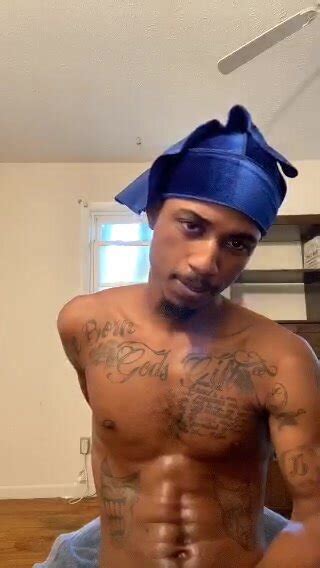 Handsome Straight BBC Teasing Naked On Periscope ThisVid