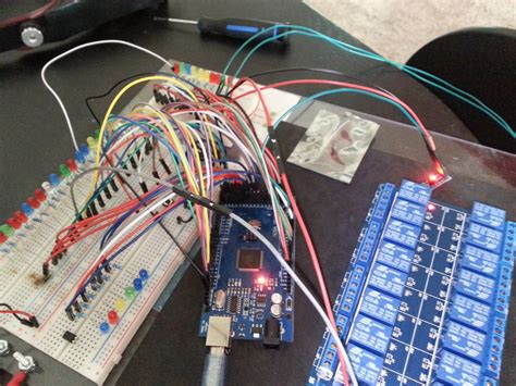 Channel Relay Hook Up To Arduino Uno Page