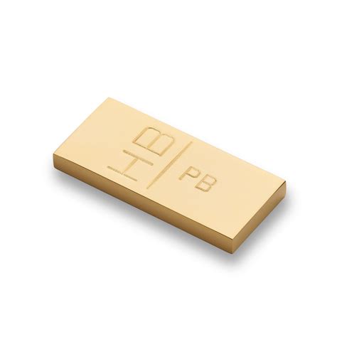 Sample Finish Chip Henry Blake