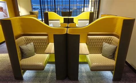 Singapore First Lounge Syd Review I One Mile At A Time