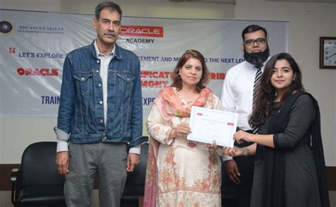 Oracle Certificate Distribution Ceremony At Institute Of Administrative Sciences Institute Of