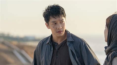Lee Seung Gi Deletes Instagram Posts His Agency Shares Explanation