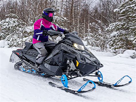 New 2024 Polaris 650 Indy Xc 137 Es Snowmobiles In Suamico Wi