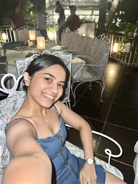 Graphicdesign Agency Founder Linkedin Khushi Verma