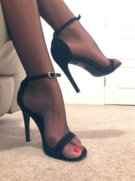 Pantyhose High Heels Also