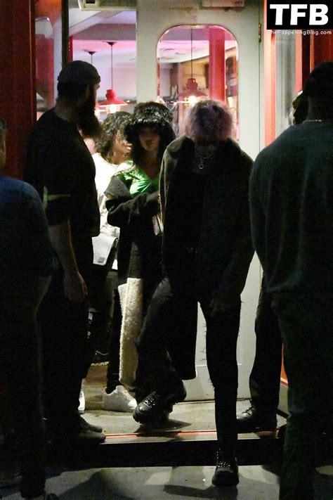 Megan Fox Braless Photos Sexy E Girls