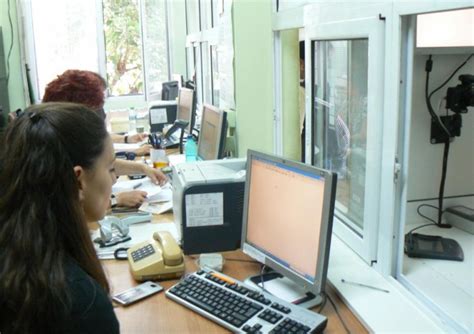 Звената за български документи за самоличност ще работят в изборния ден