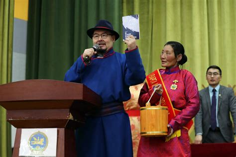 Г ЗАНДАНШАТАР Хөдөө аж ахуйд суурилсан өрхийн үйлдвэрлэлийг хөгжүүлснээр экспортын