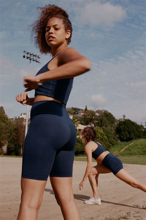 Skims Outdoor Basics Scoop Neck Bralette And Seamed Bike Short In Sepia