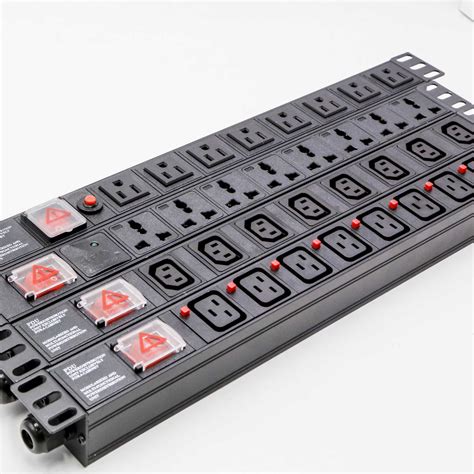 China A CPU PDU Socket C Locking C Locking China PDU Socket PDU Outlets
