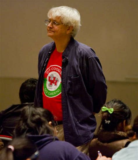 Professor Teaches The Chemistry Of Uh Spirit