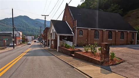 Man West Virginia A Great Place For Hillbillies Youtube