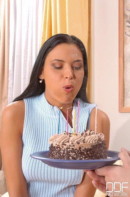 Sarah Leas Cake Sarahlea 5 Porn Pic Eporner Sarah Leas Cake Sarahlea 5 Porn Pic Eporner