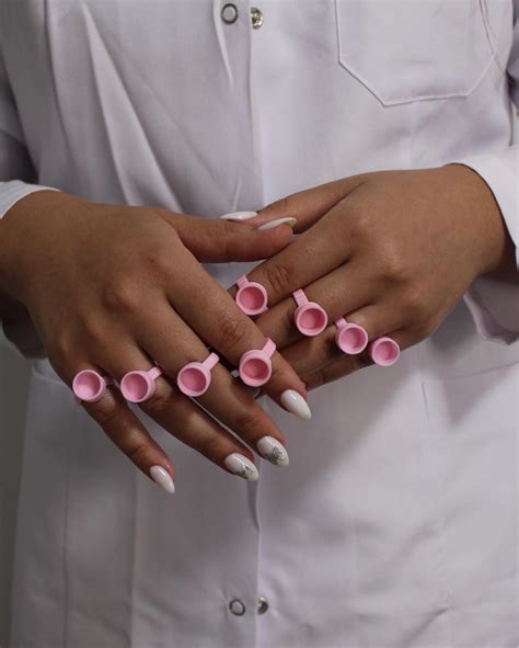 წამწამების ღეროვანი დაგრძელება