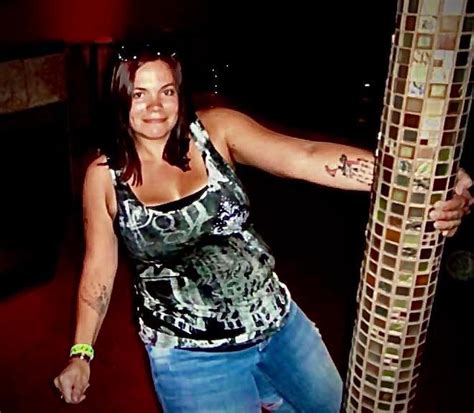 Mom Scrolller Mom Scrolller