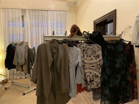 베를린 시크로드 독일에 살면 옷을 안 사도 되는 이유 Tausch Party 옷교환 파트락 홈파티 20 80대 여자들