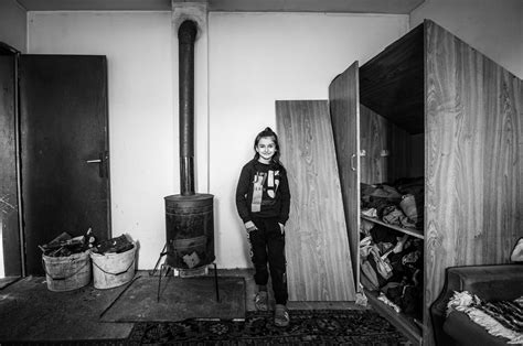 Srbi „Цео живот надничиш бедникујеш свако те уцењује радила сам чак и за пет јаја или