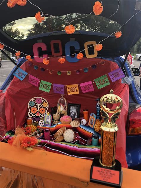 Disney Coco Trunk Or Treat Coco Trunk Or Treat Ideas For Cars Trunk