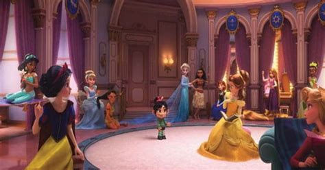 디즈니 공주 10명 대거 출연해 팬들 설레게 한 역대급 영화 ‘주먹왕 랄프2