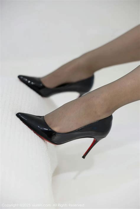 Xiuren 秀人 No7027 可樂vicky 魅惑黑丝性感写真3 蕾丝猫