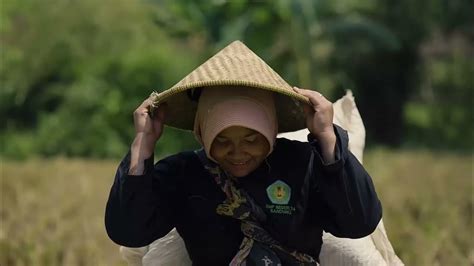 Astrazeneca Science Can Campaign Blessyn Kure Voice Over Youtube