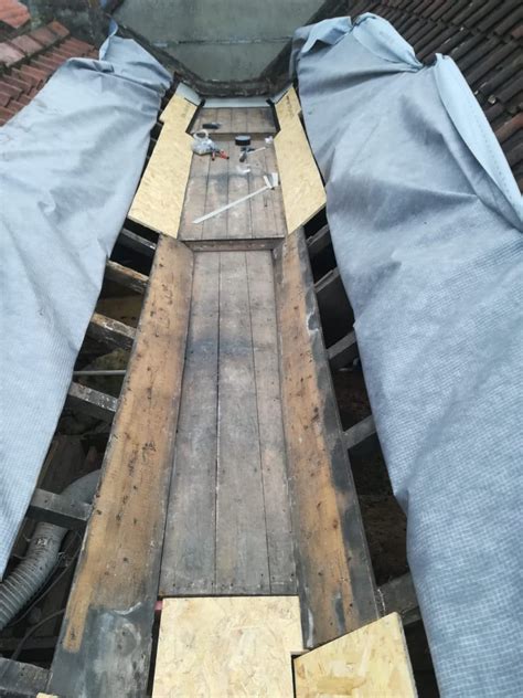 Darlington Grp Fibreglass Stepped Bonding Gutter Box Valley Project