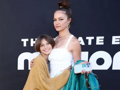 Kai Knapp All About The Daughter Of Ryan Phillippe And Alexis Knapp