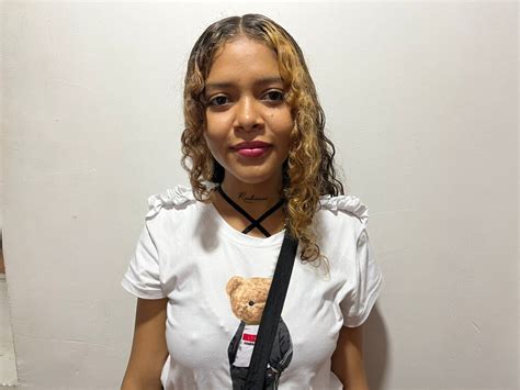 Thamara Doll主播：免费直播性爱表演和聊天 Stripchat