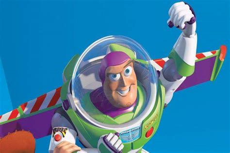 Lightyear Director Clears Up Why Chris Evans Replaced Tim Allen As Buzz Lightyear Voice